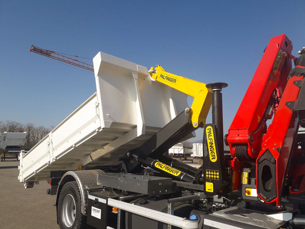 Hook loaders-SYNCHRON S10 from Palfinger | Kuhn